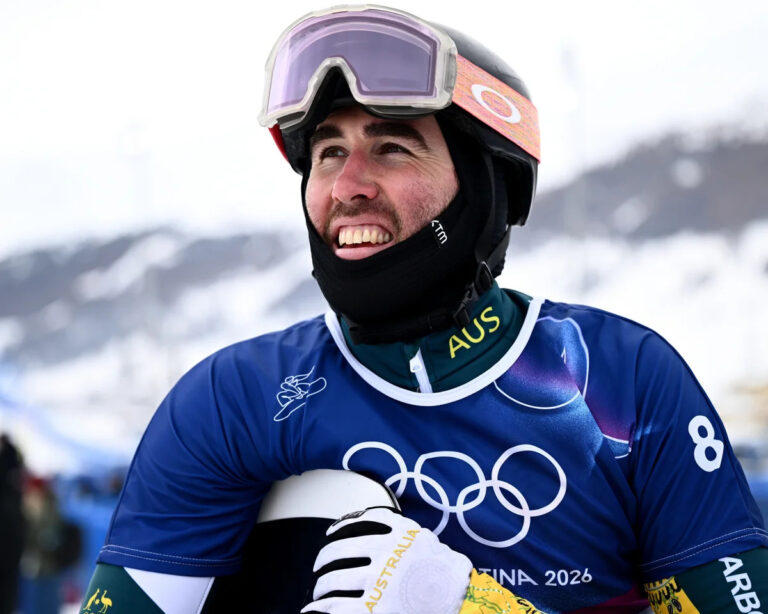 Australian Snowboarder Cameron Bolton Airlifted to Hospital After ...